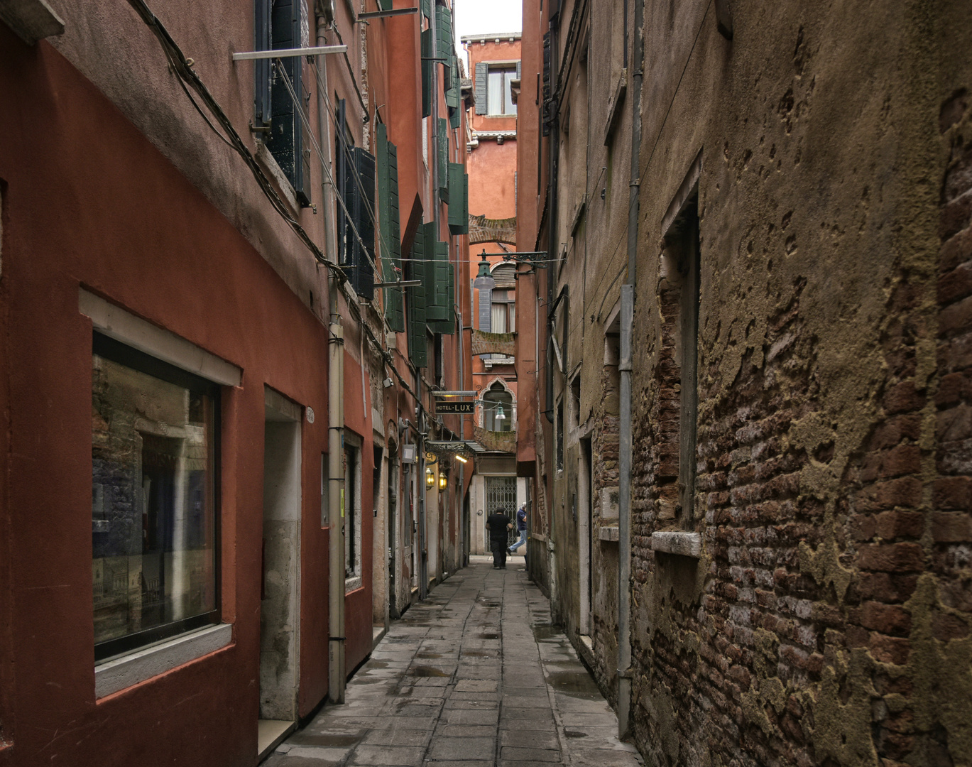 Enge Gassen typisch Venedig Foto & Bild | marodes, venedig, fassaden Bilder auf fotocommunity