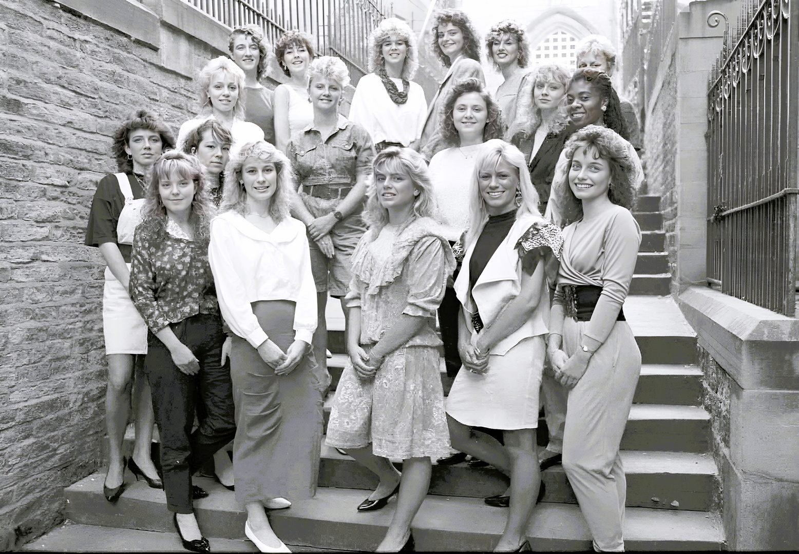 English Girls Foto & Bild | fashion, make-up & hairstyling, outdoor ...