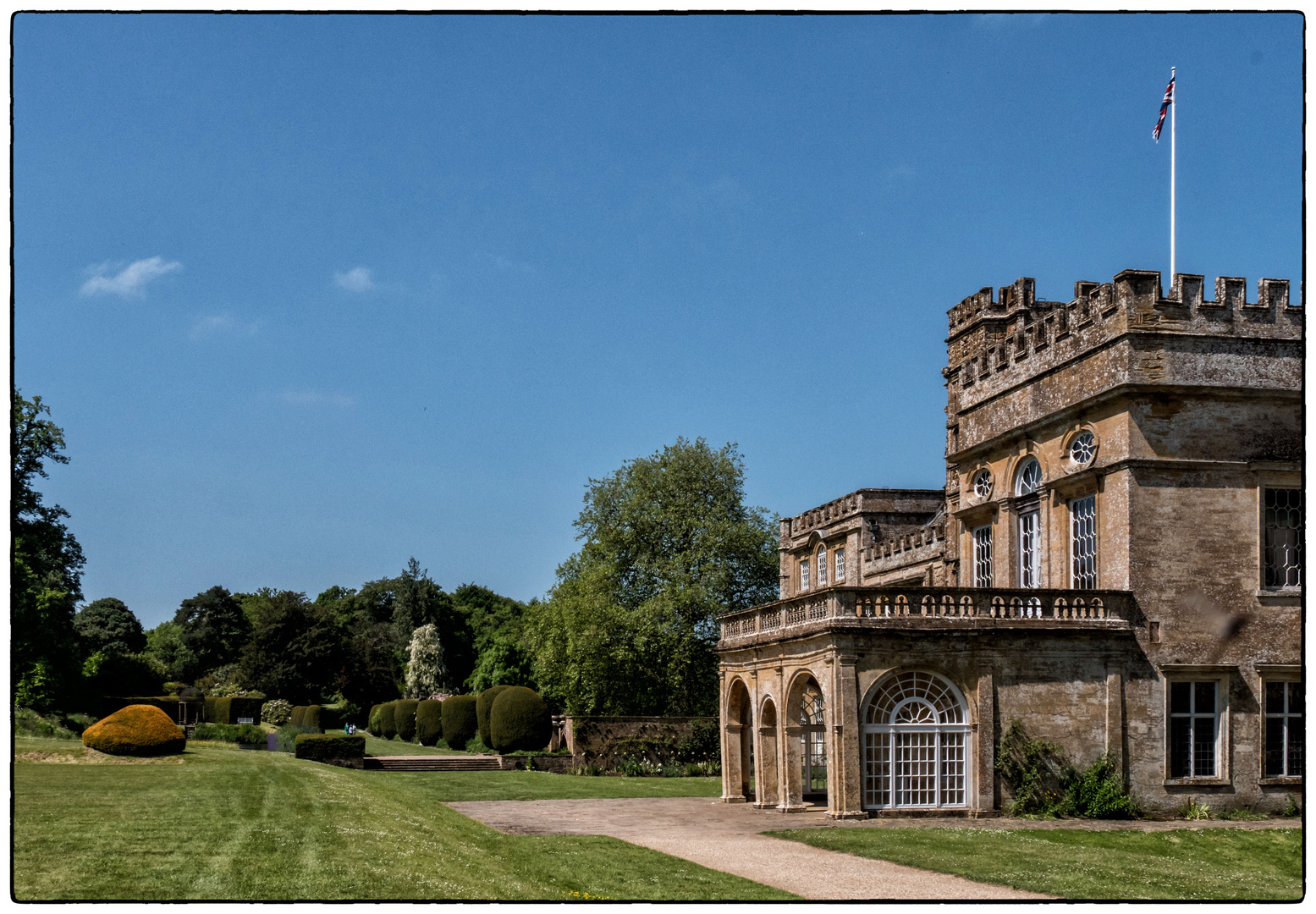 Erbaut vor 900 Jahren Foto & Bild | dorset, südwest-england 2023, forde ...