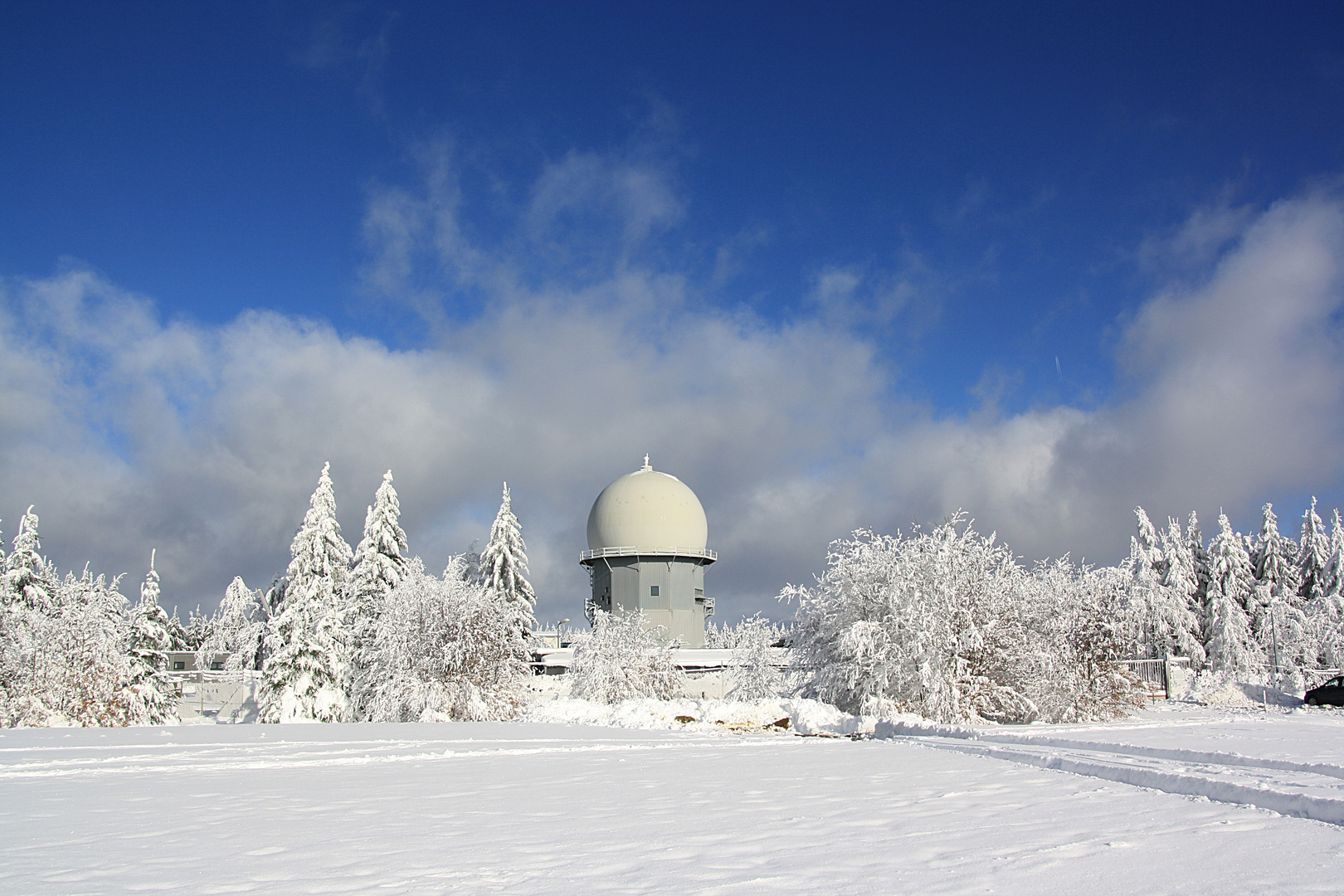 Erbeskopf Foto & Bild | winter schnee erbeskopf wald berg sonnenschein ...