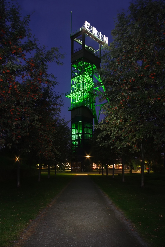 ERIN II Foto & Bild | industrie und technik, industrie nachts ...