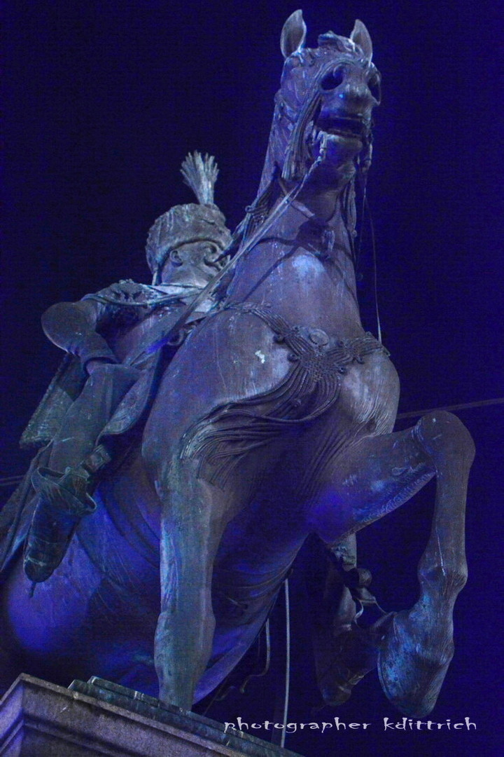 Ernst-August... Foto & Bild | erwachsene menschen, kunstfotografie & kultur, projekte Bilder auf ...