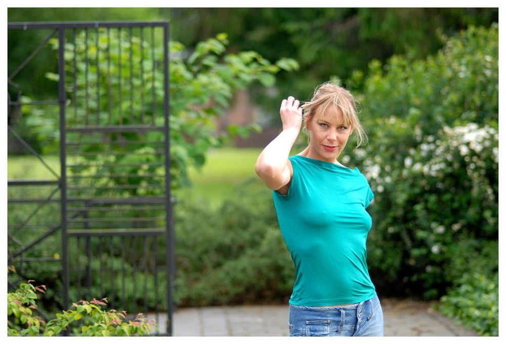 Erregt Foto & Bild | portrait, portrait frauen, outdoor Bilder auf ...