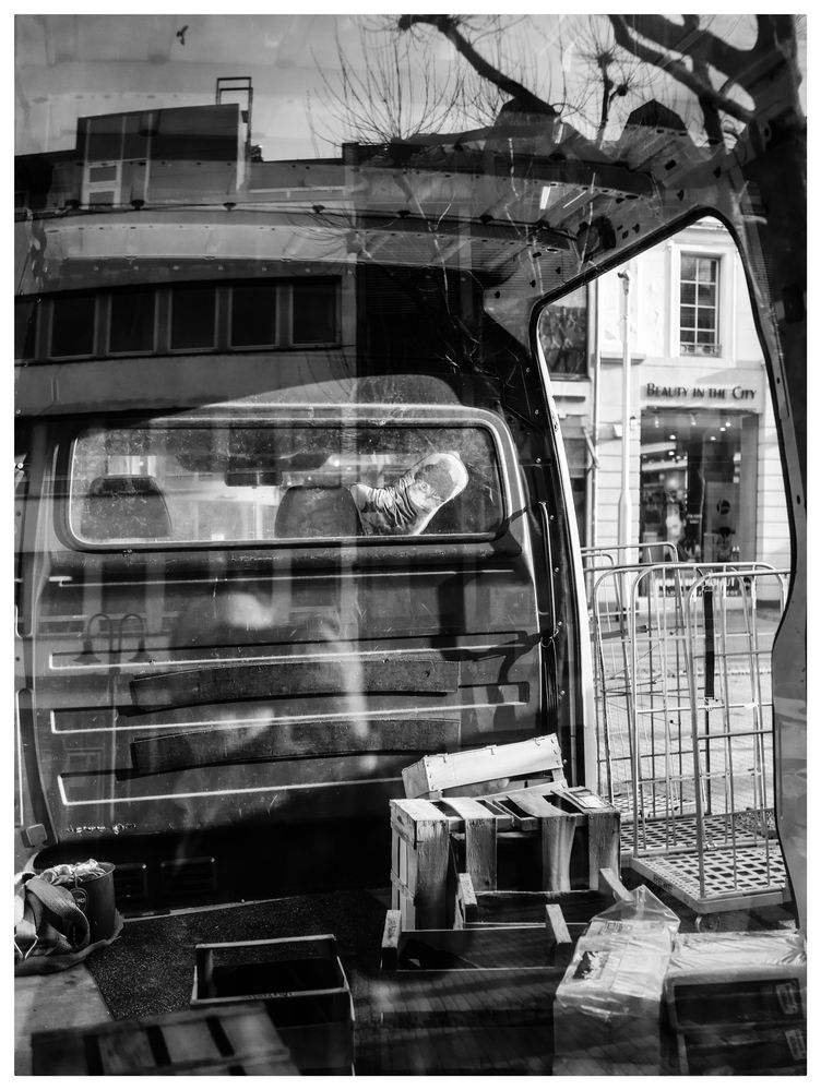 Erscheinung Foto & Bild | experimente, gespiegelt, unschärfe Bilder auf fotocommunity