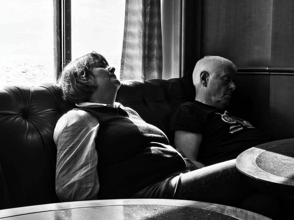 erschöpft Foto & Bild | erwachsene menschen, streetfotografie mit menschen, menschen in der ...