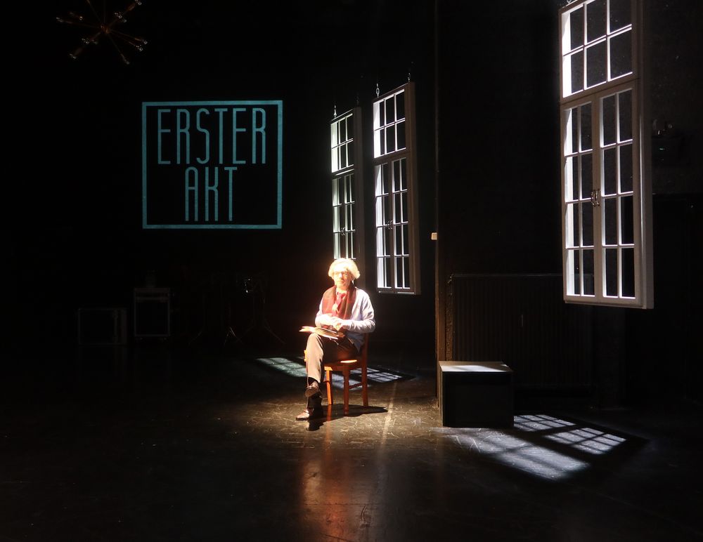 Erster Akt Foto & Bild | architektur, erwachsene menschen, kunstfotografie & kultur Bilder auf ...