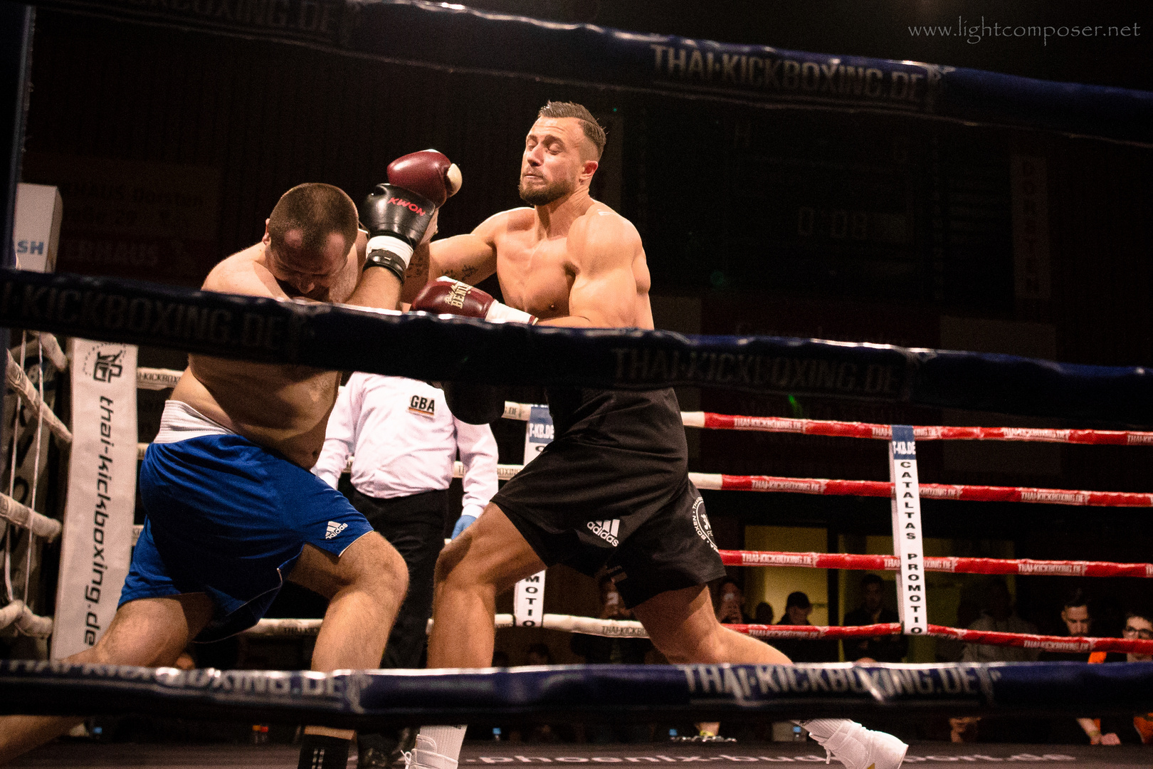 Erster Profi-Boxkampf Foto & Bild | sport, erwachsene menschen, kampf ...