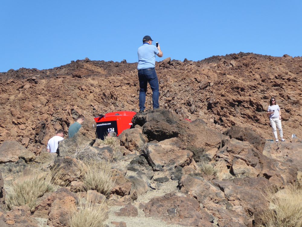 Erwischen sie den Bus noch? Foto & Bild | spezial, dokumentation ...