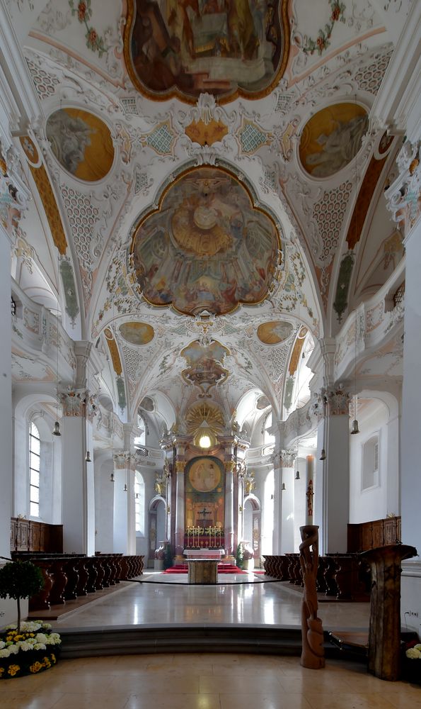 Erzabteikirche St. Martin zu Beuron Blick in den Chorraum Foto & Bild ...
