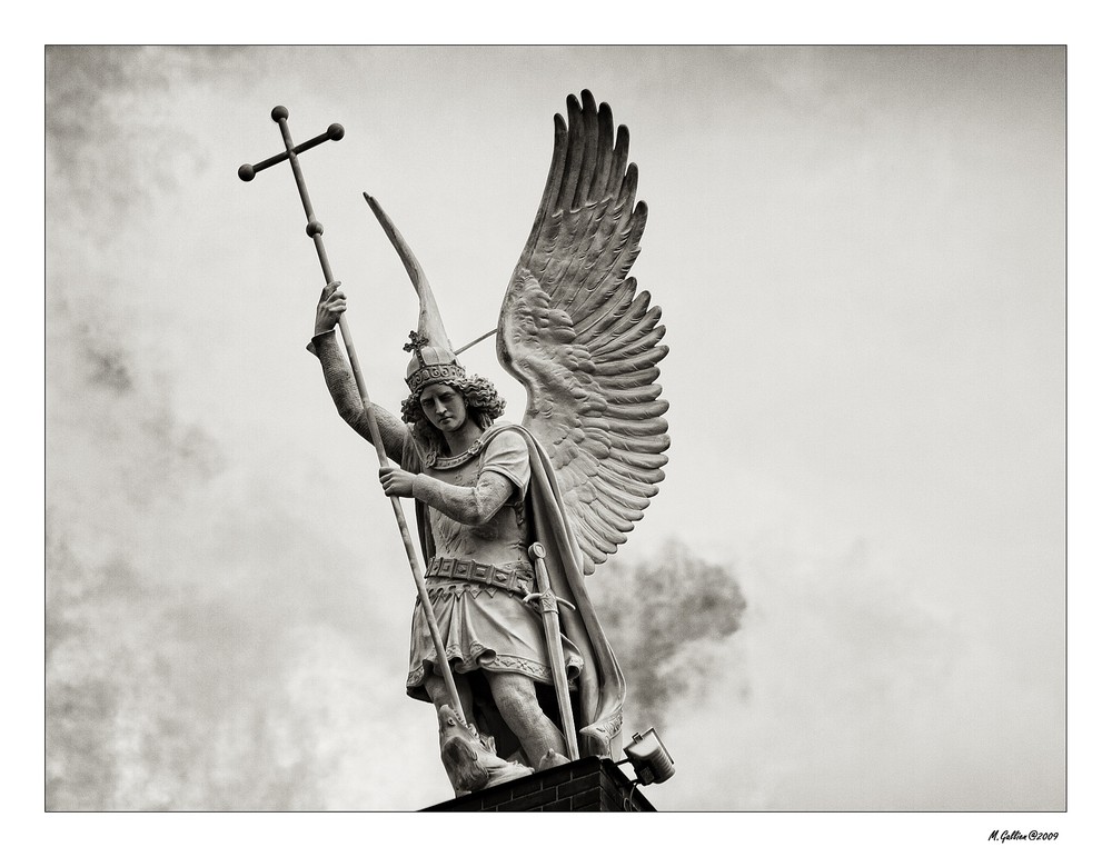 Erzengel Michael... Foto & Bild | deutschland, europe, berlin Bilder ...