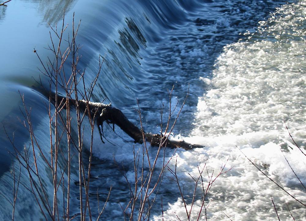 es fliesst - Bild & Foto von zeka aus Wasser - Contest - Fotografie ...