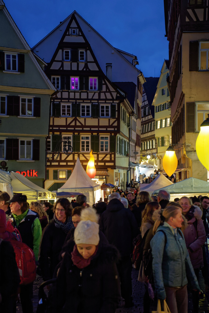 es ist eng Foto & Bild | outdoor, nachtaufnahme, menschen Bilder auf ...