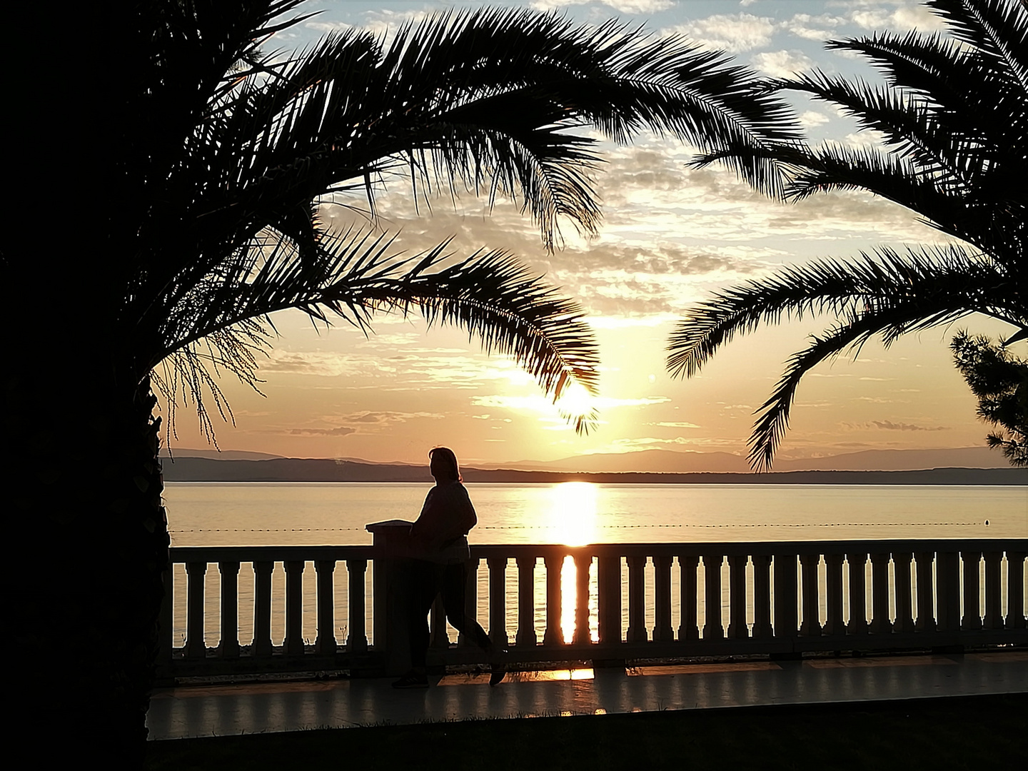 Es wird Abend Foto & Bild | spezial, sonnenuntergang, outdoor Bilder ...