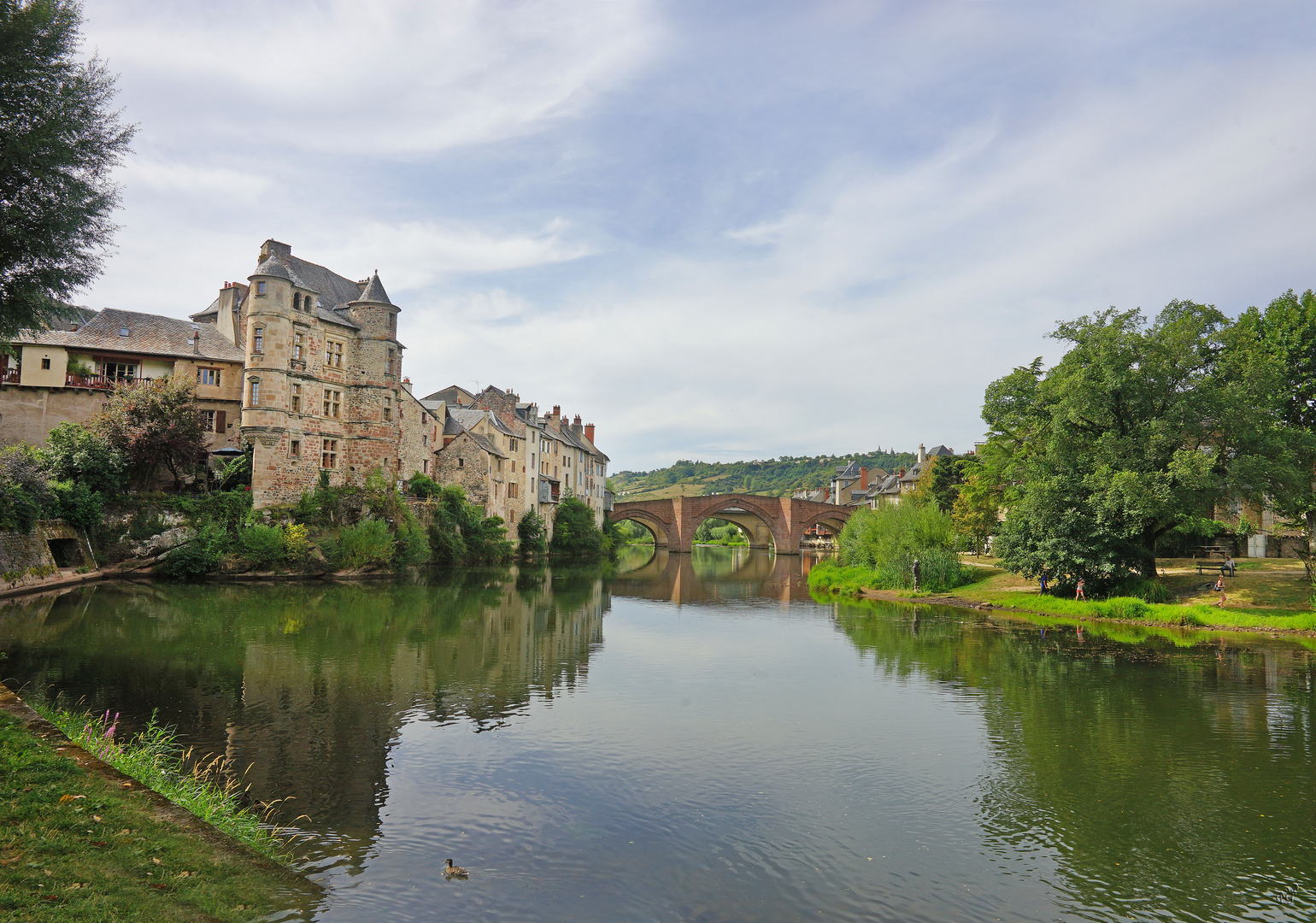 Espalion photo et image | voyages en france, europe, paysages Images ...