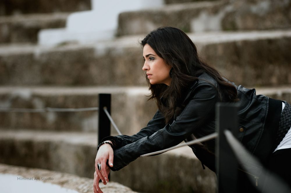 Esperando. Imagen & Foto | mujeres, retratos, fotografía callejera ...