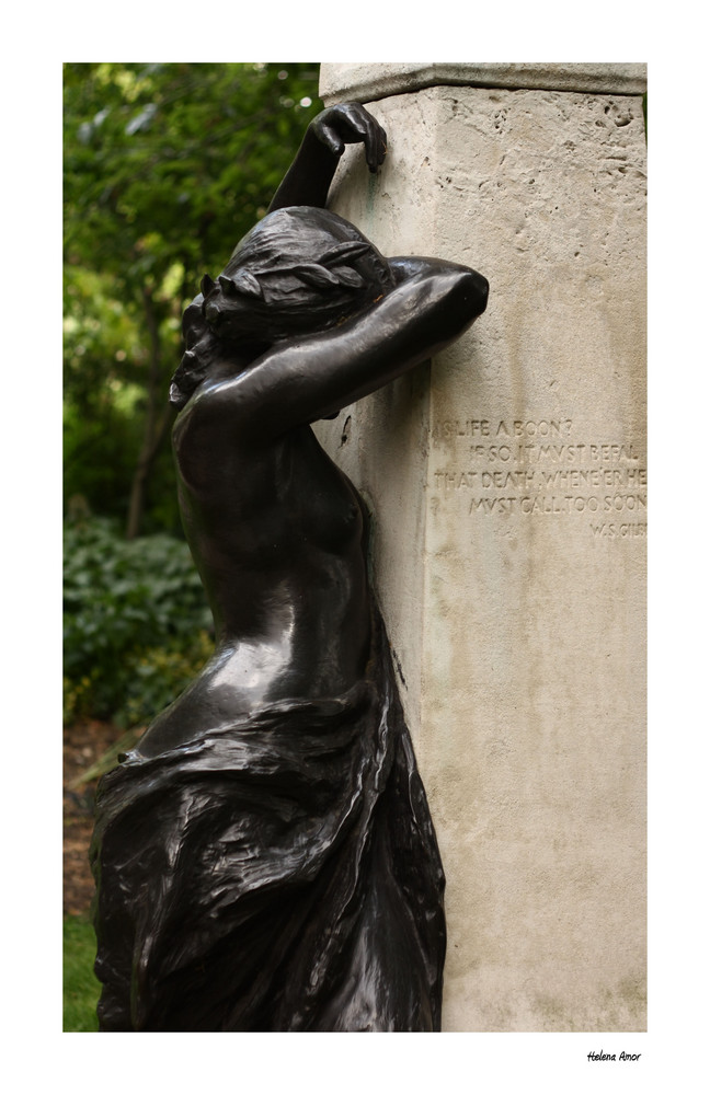 Estatua a Arthur Sullivan II Imagen & Foto | arquitectura, estatuas ...