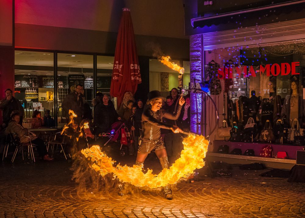 eSteffania Foto & Bild | world, nachtaufnahme, neumarkt Bilder auf ...