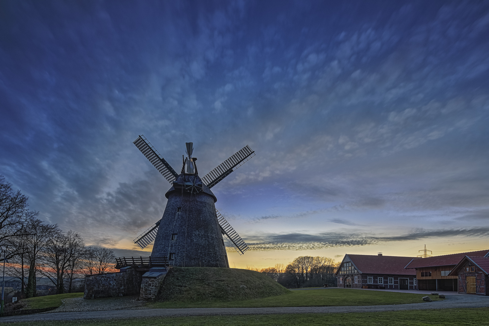 etwas ... Foto & Bild | himmel & universum, blaue stunde, @blue hour ...
