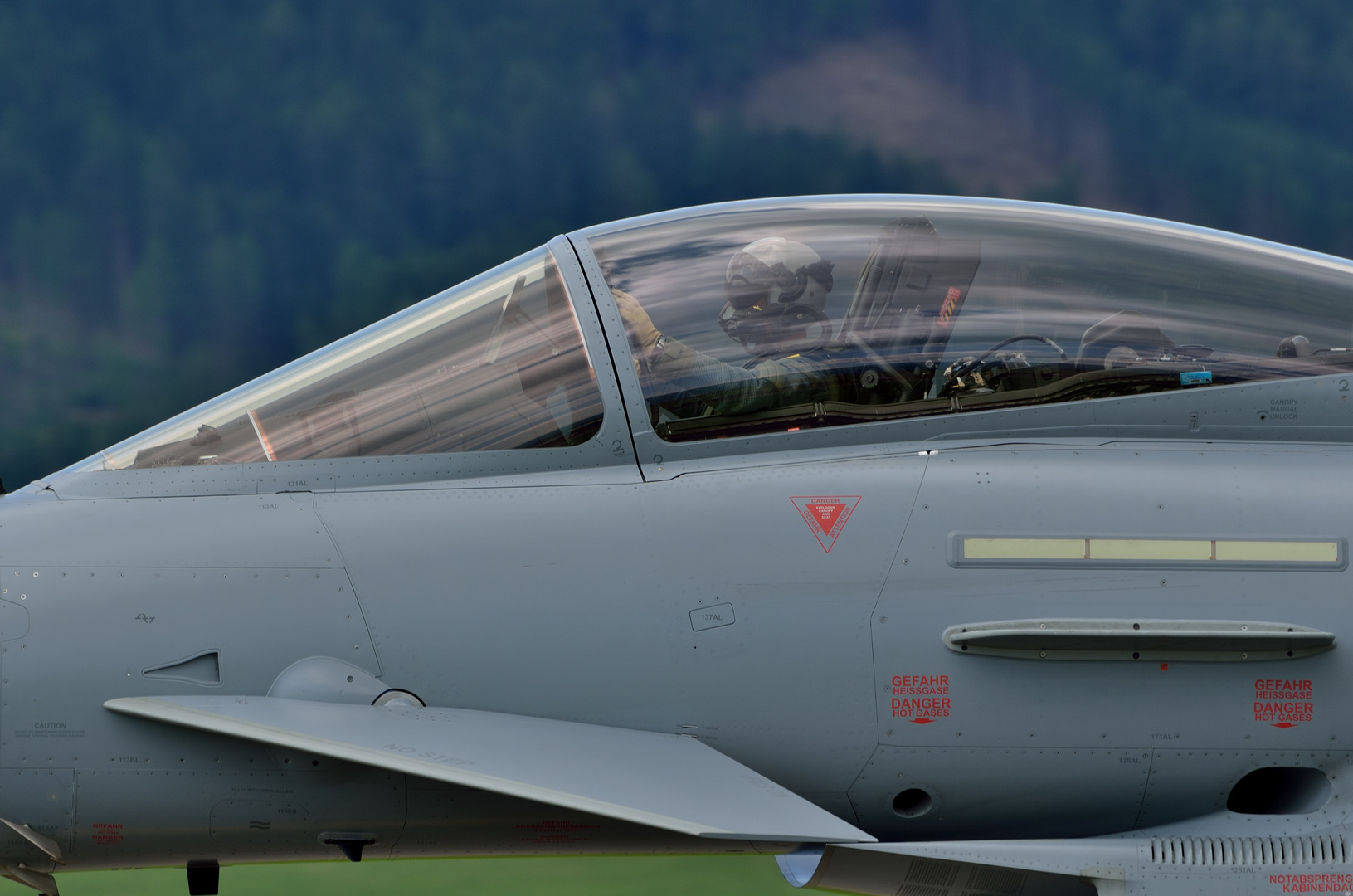 Eufi in Zeltweg Foto & Bild | luftfahrt, militärfliegerei, verkehr ...