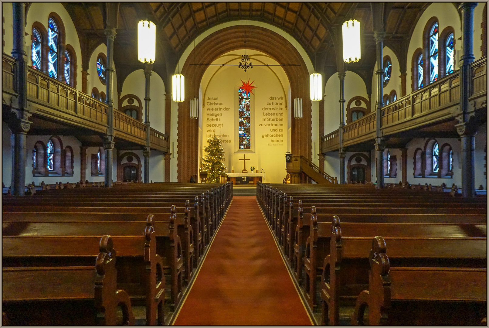 Evangelische Kirche Essen - Katernerg (1) Foto & Bild | europa, essen ...