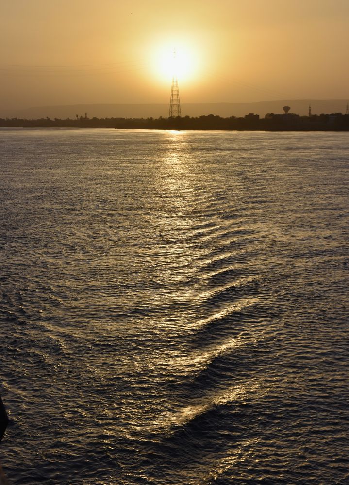 Explosion Foto & Bild | world, spezial, sonnenaufgang Bilder auf fotocommunity