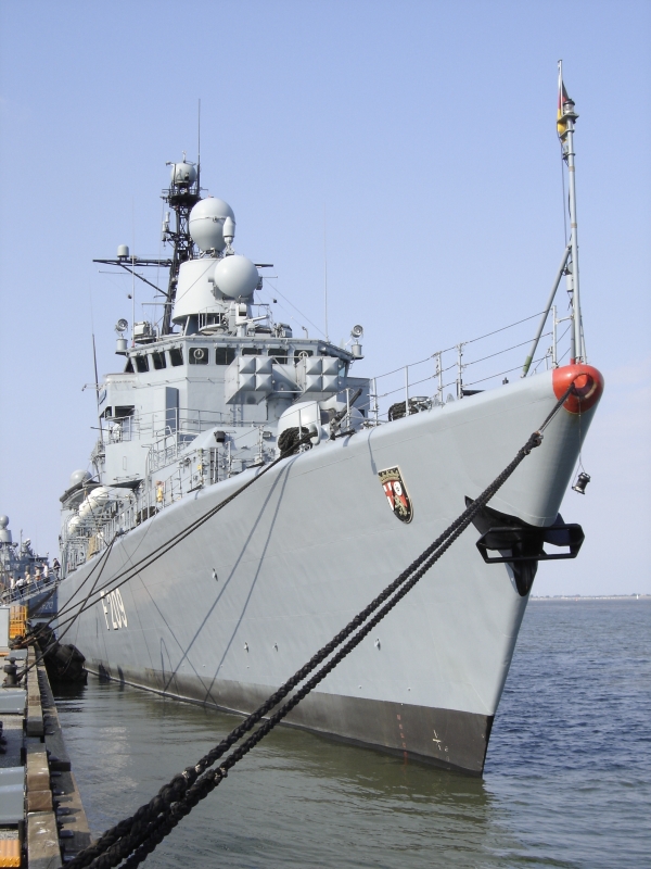 F-209 meine Fregatte Rheinland-Pfalz Foto & Bild | schiffe und seewege ...