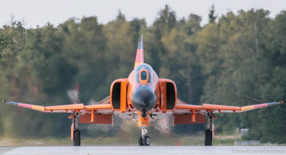 F-4 vor dem Start bei der WTD61 Manching Foto & Bild | luftfahrt ...