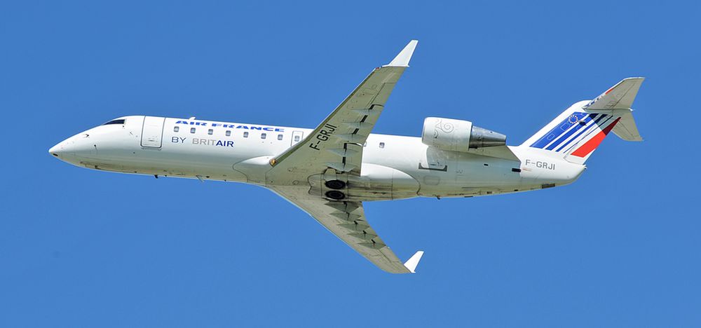 F-GRJI - Air France (Brit Air) Canadair Regional Jet CRJ100LR Foto ...