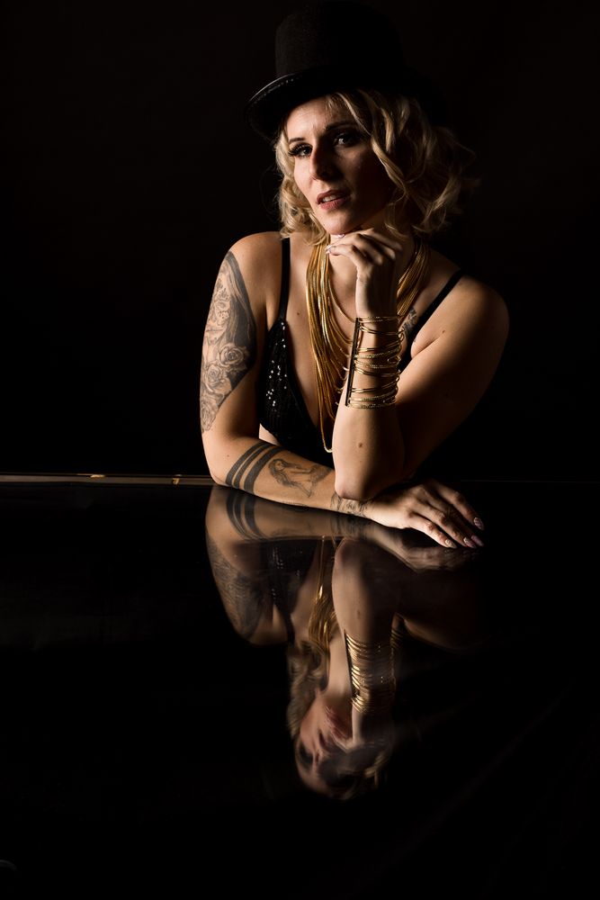 Fabi-Spiegelung-2 Foto & Bild | erwachsene menschen, portraits erwachsener, menschen Bilder auf ...