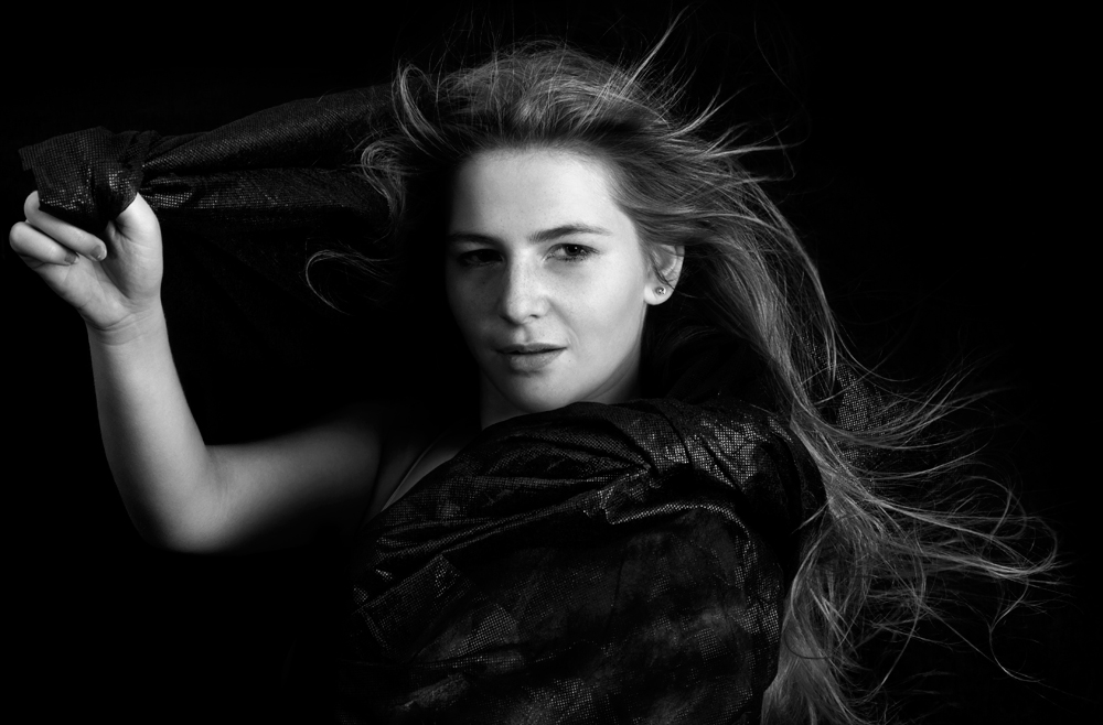 Fabienne Foto & Bild | portrait, portrait frauen, studio Bilder auf ...