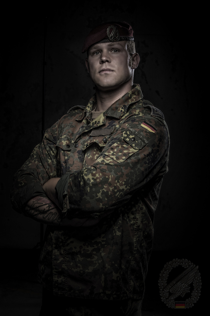 Fallschirmjäger Foto & Bild | erwachsene menschen, arbeit, bundeswehr ...