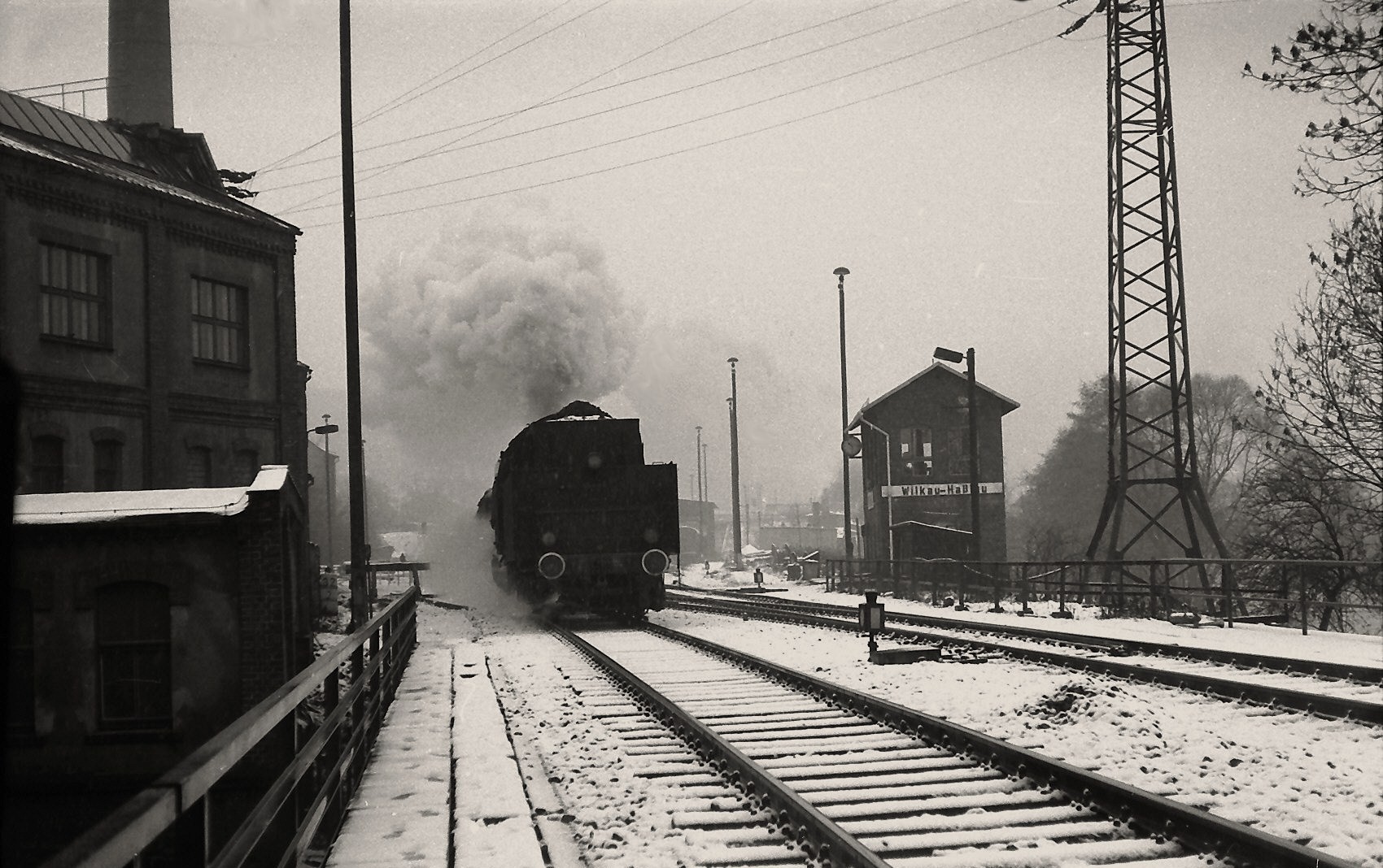 Falsch herum ? Foto & Bild | historische eisenbahnen, dr (ddr) 1949 - 1993, eisenbahn Bilder auf ...