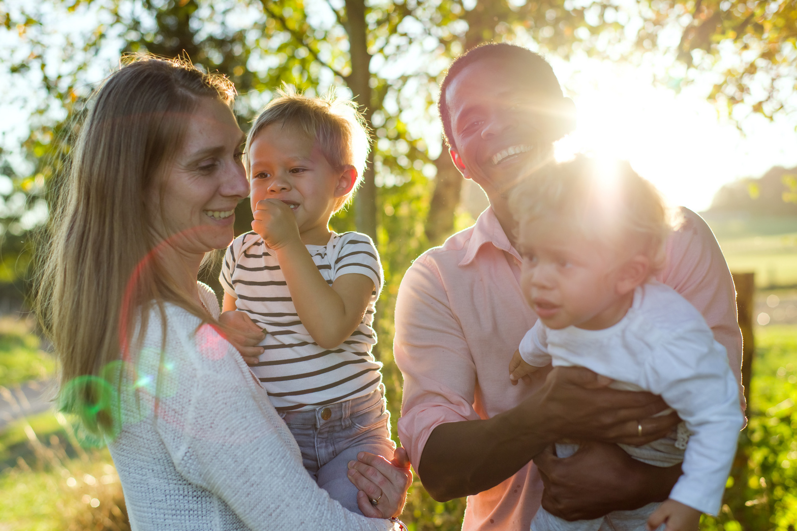 Familie Foto And Bild Erwachsene Menschen Kinder Und Erwachsene