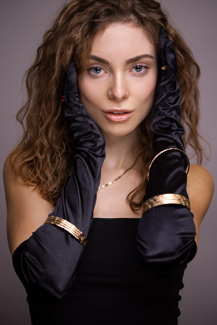Fashion Foto & Bild | fashion, studio, frauen Bilder auf fotocommunity Fashion Foto & Bild | fashion, studio, frauen Bilder auf fotocommunity