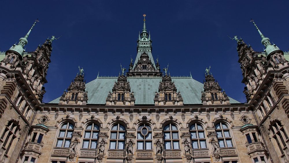 Fassade Rathaus-Innenhof Foto & Bild | architektur, deutschland, europe ...