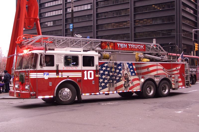 FDNY Ladder 10 Foto & Bild | north america, united states, new york ...