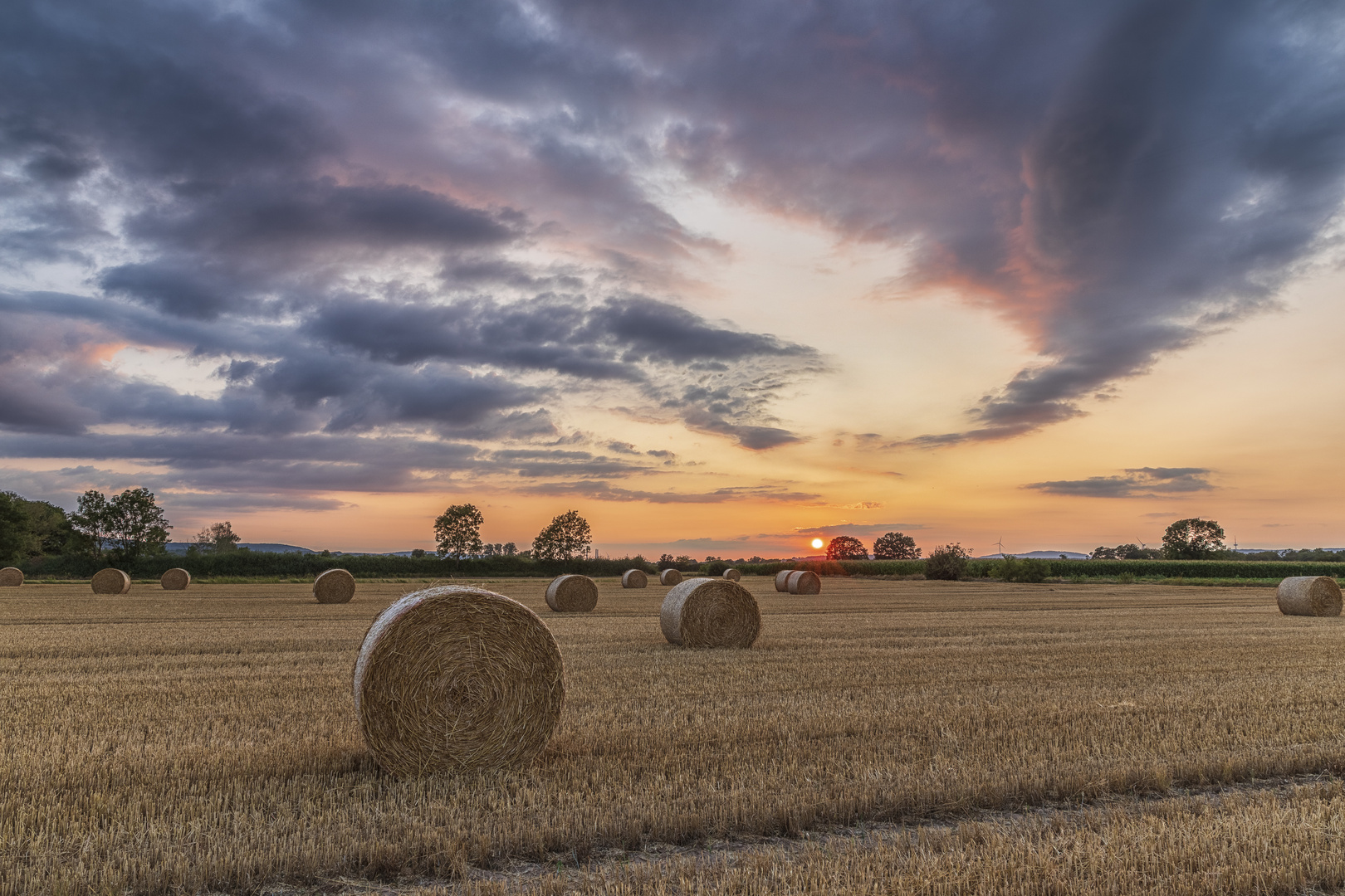 Feld ... Foto & Bild | landschaft, zu hause, sonnenuntergang Bilder auf ...