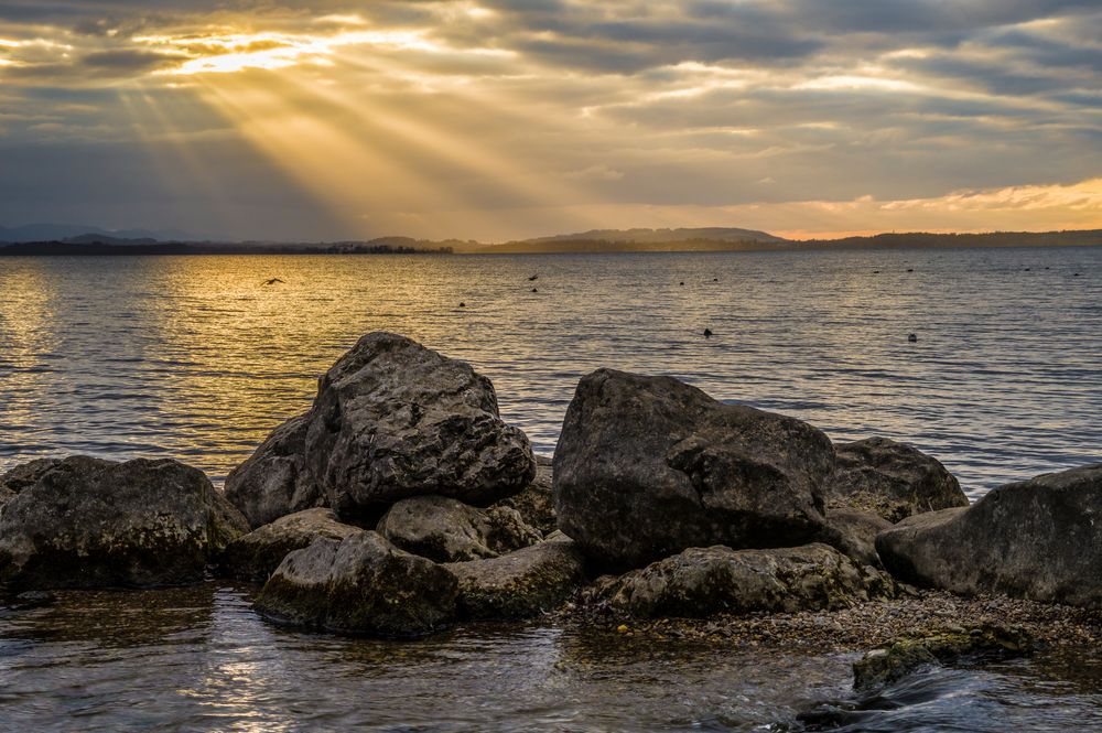 Felsen im Chiemsee Foto & Bild | landschaft, jahreszeiten, winter Bilder auf fotocommunity
