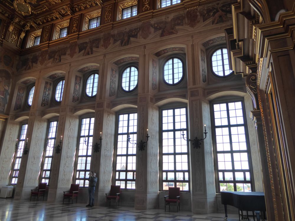 Fenster-Durchblick.... Foto & Bild | spezial, dokumentation, architektur Bilder auf fotocommunity