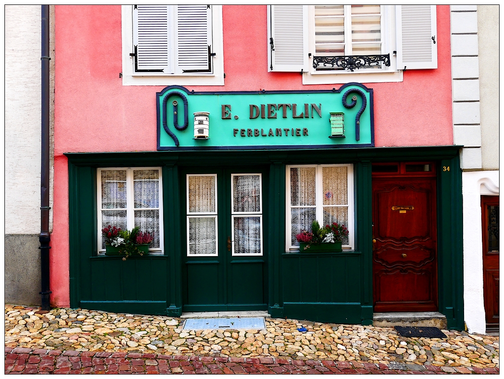 Ferblantier photo et image | elsass, alsace, architecture Images ...