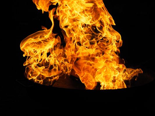 Licht aus Feuer Bilder & Fotos