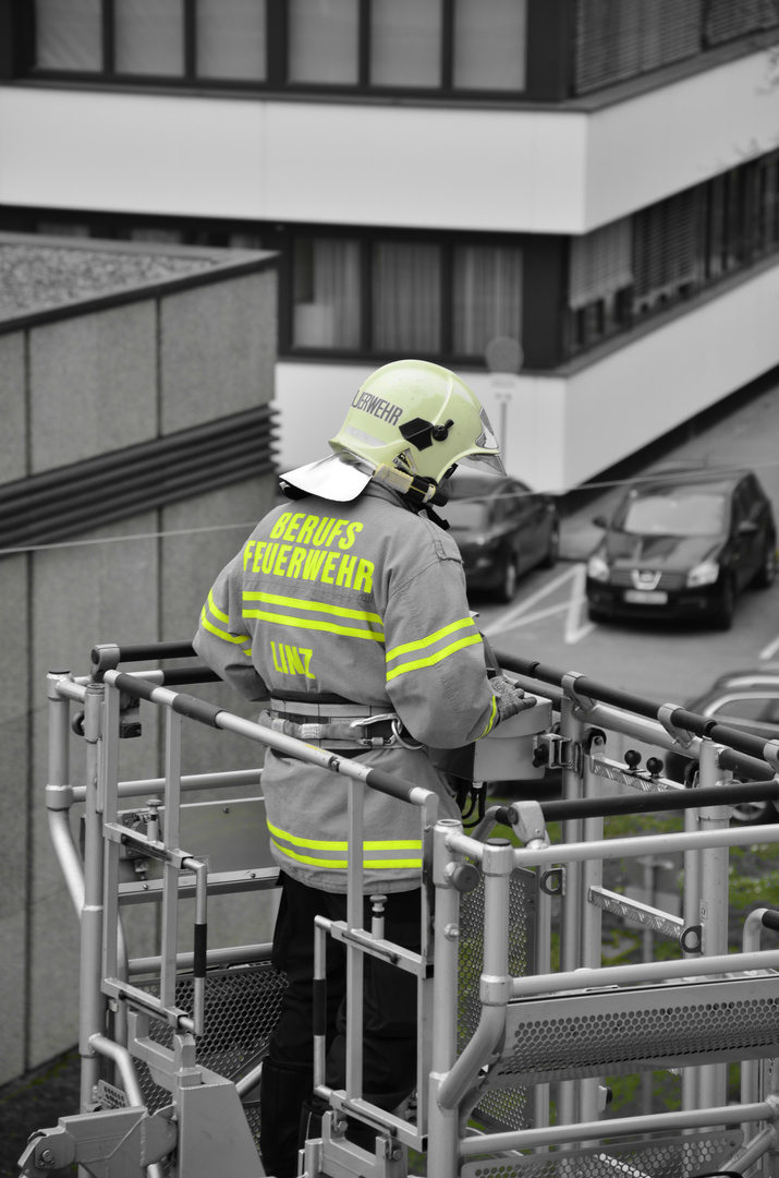 Feuerwehr Einsatz!! Foto & Bild | erwachsene, menschen bei der arbeit ...