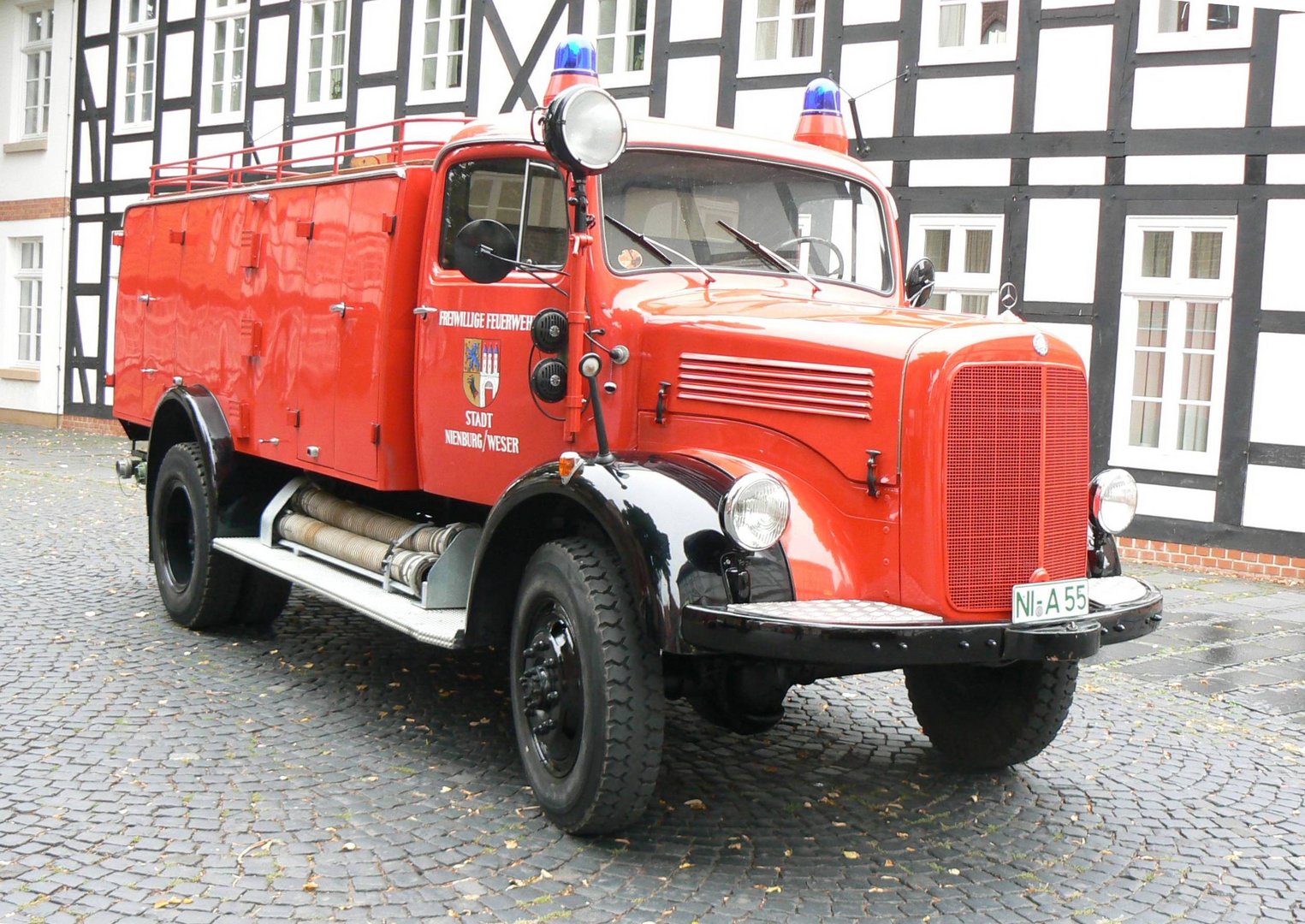 Feuerwehr Oldtimer Foto & Bild | autos & zweiräder, feuerwehr ...