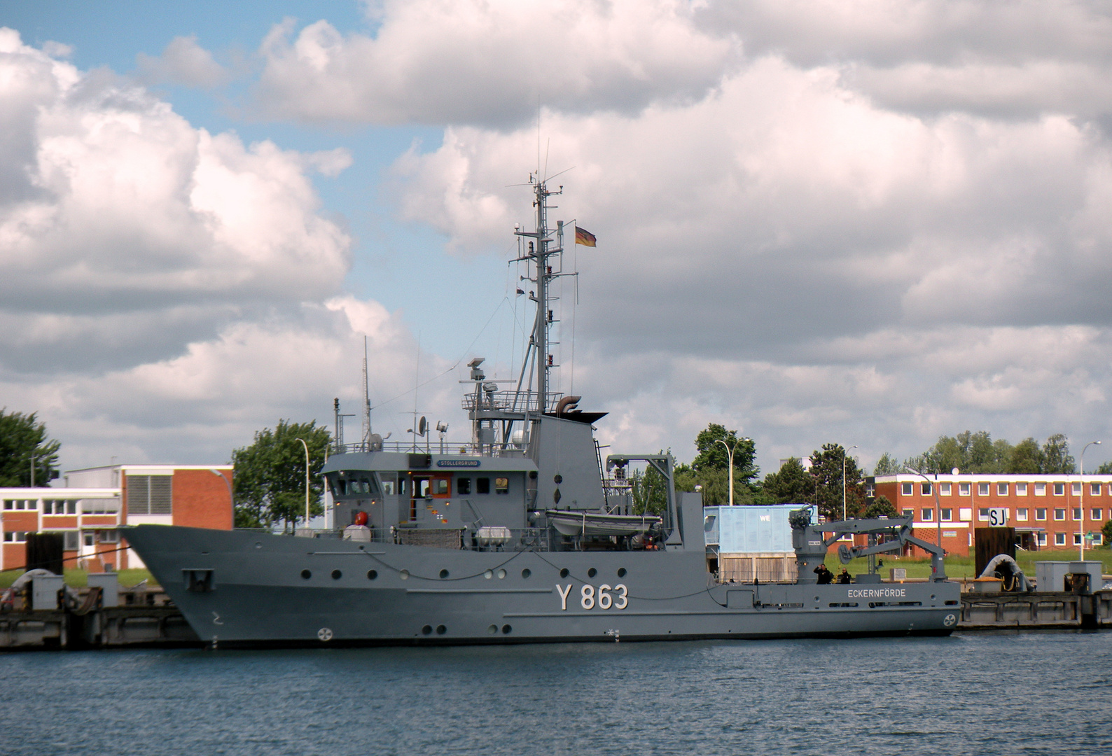 FGS Y 863 Mehrzweckboot "Stollergrund" BWB/WTD 71... Foto & Bild ...
