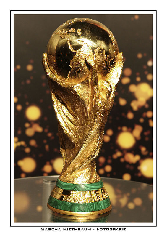 FIFA WM-POKAL - DER ECHTE! Foto & Bild | stillleben, gold & juwelen, motive Bilder auf fotocommunity