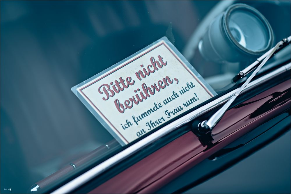 Finger weg ! Foto & Bild | fotos, straße, oldtimer Bilder auf fotocommunity