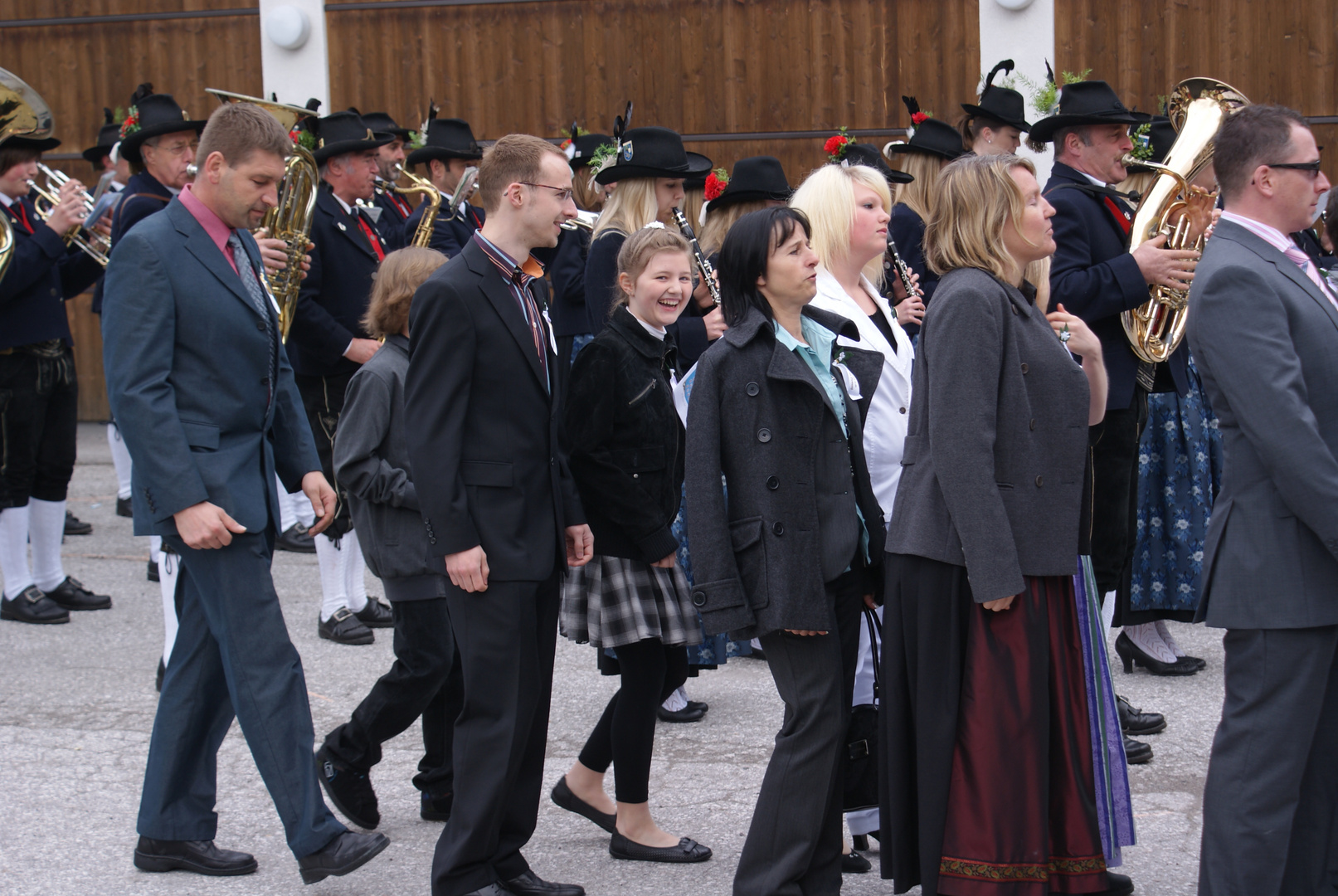 Firmung Foto & Bild | erwachsene menschen, kinder und erwachsene ...
