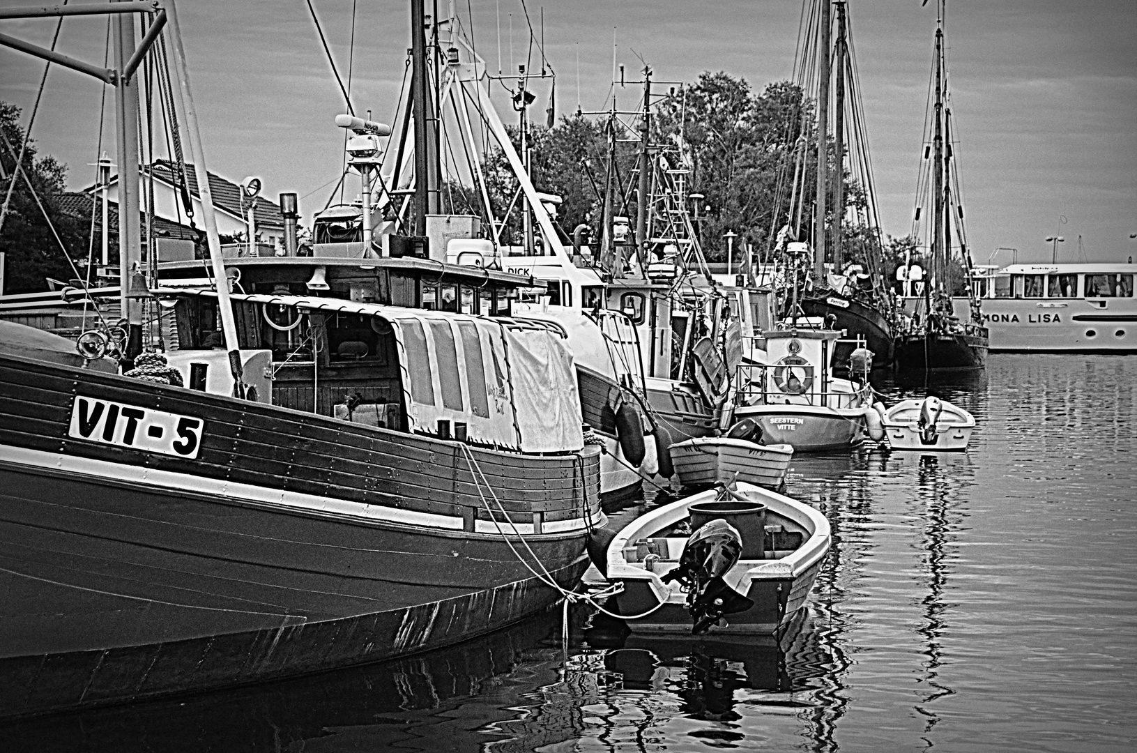 Fischereihafen Vitte Foto & Bild | insel hiddensee, world, wasser ...