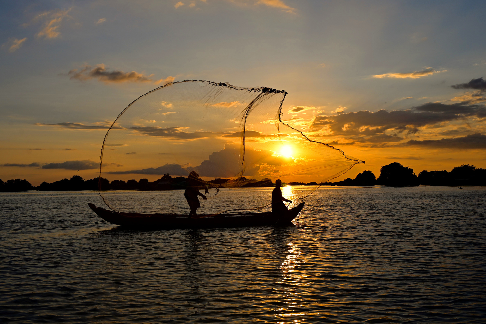 Fischfang Foto & Bild | erwachsene menschen, asia, cambodia Bilder auf ...