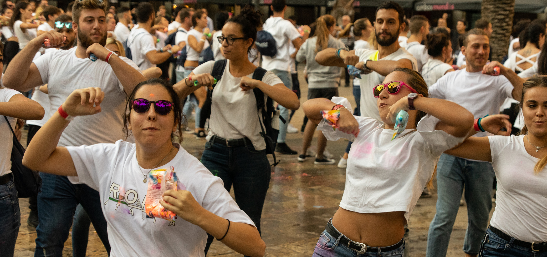 flashmob II - Barcelona Foto & Bild | spain, world, barcelona Bilder ...